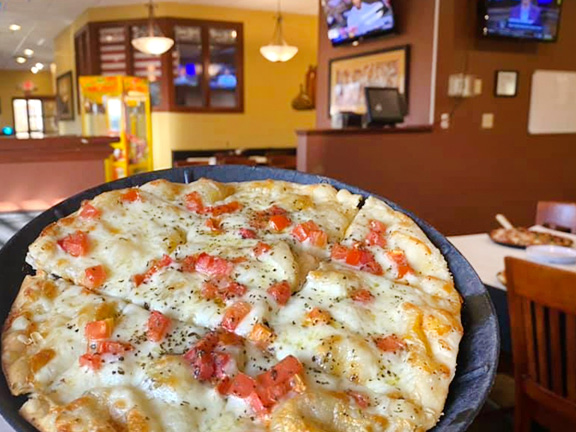 Roca Bar North - Local Evansville Restaurant for Great Pizza
